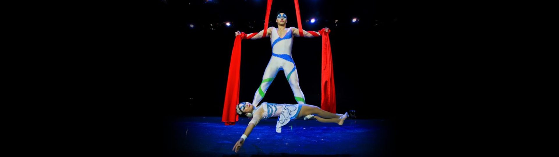 Amazing Acrobats of Shanghai (Branson) - Call: 1 (800) 504-0115 ...