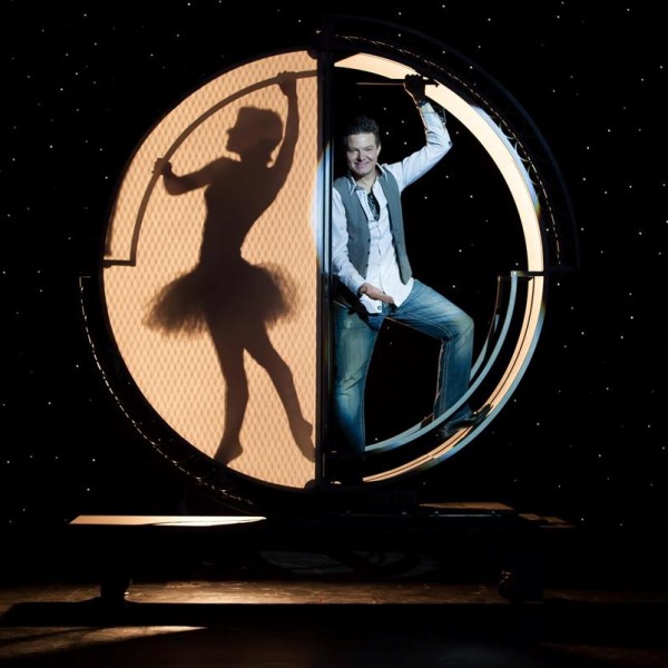 Taylor Reed Magic Show - 2025 Schedule - Branson Travel Office