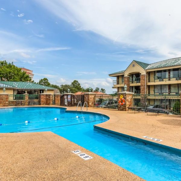 Quality Inn (On the Strip) in Branson, MO - 2020 Specials & Discounts