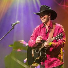 Branson's Famous Baldknobbers - 2026 Show Times & Tickets - Branson ...