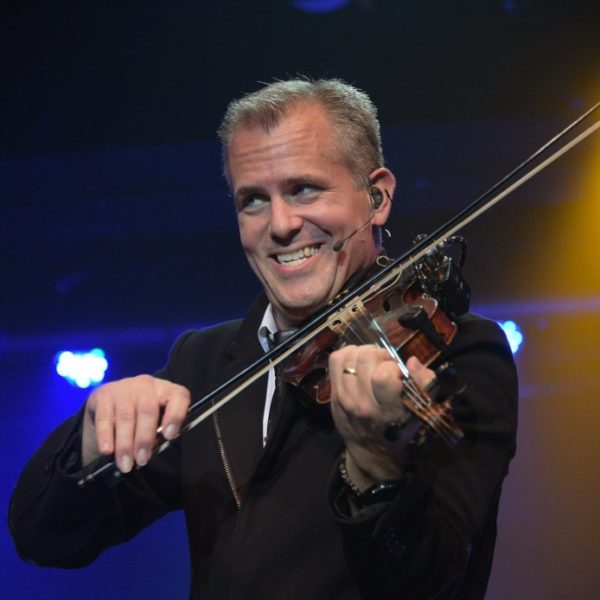 Duttons - 2026 Show Schedule & Tickets - Branson Travel Office