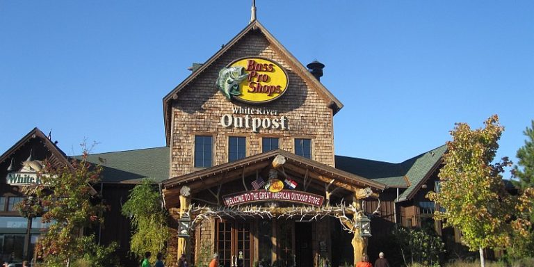 Branson Shopping Guide (Malls, Outlets, & Stores!) - Branson Travel Office